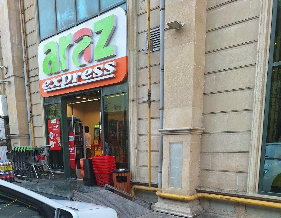 Ödeme terminali Milliön, Bakü, foto