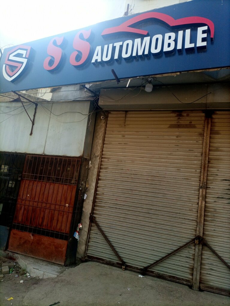 Otomobil satış galerileri Ss auto mobile, Karaçi, foto