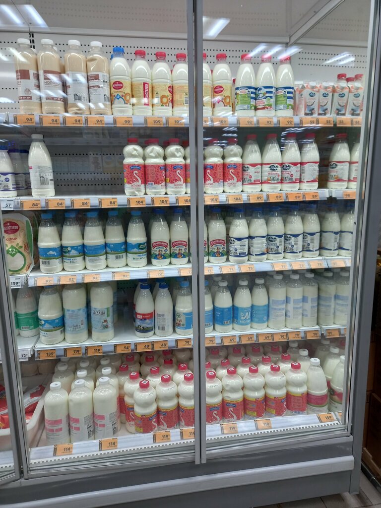 Süpermarket Pyatyorochka, Kurskaya oblastı, foto