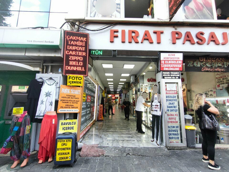 Alışveriş merkezleri Fırat Pasajı, İstanbul, foto
