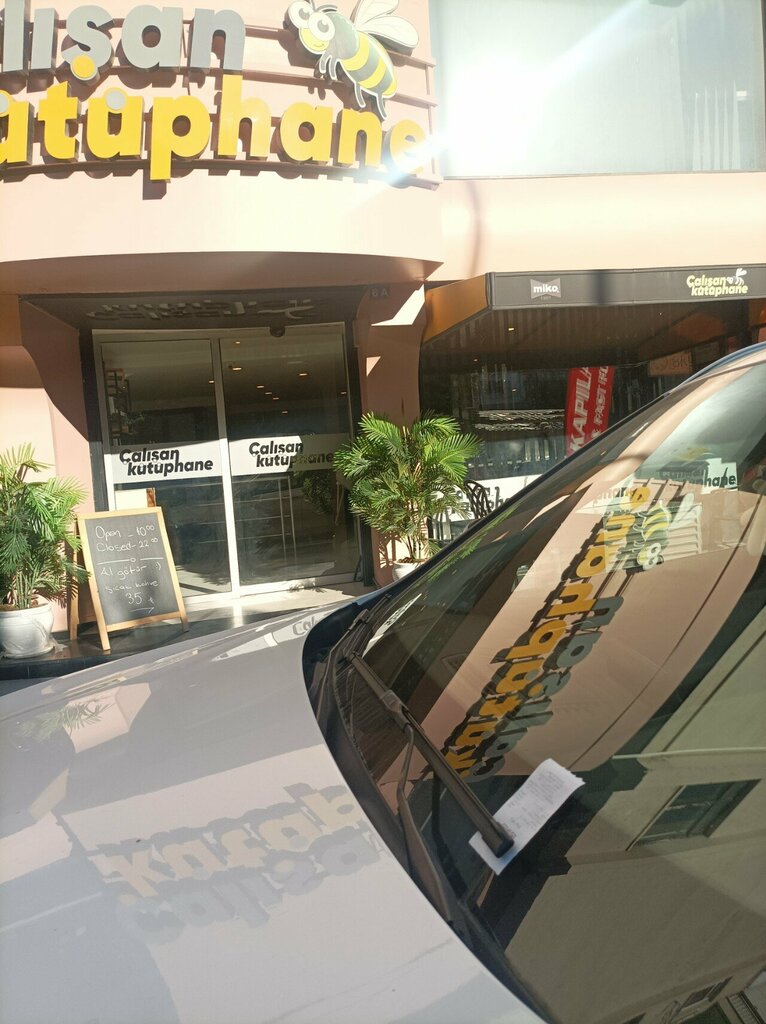 Kütüphaneler Çalısan kütüphane, Antalya, foto