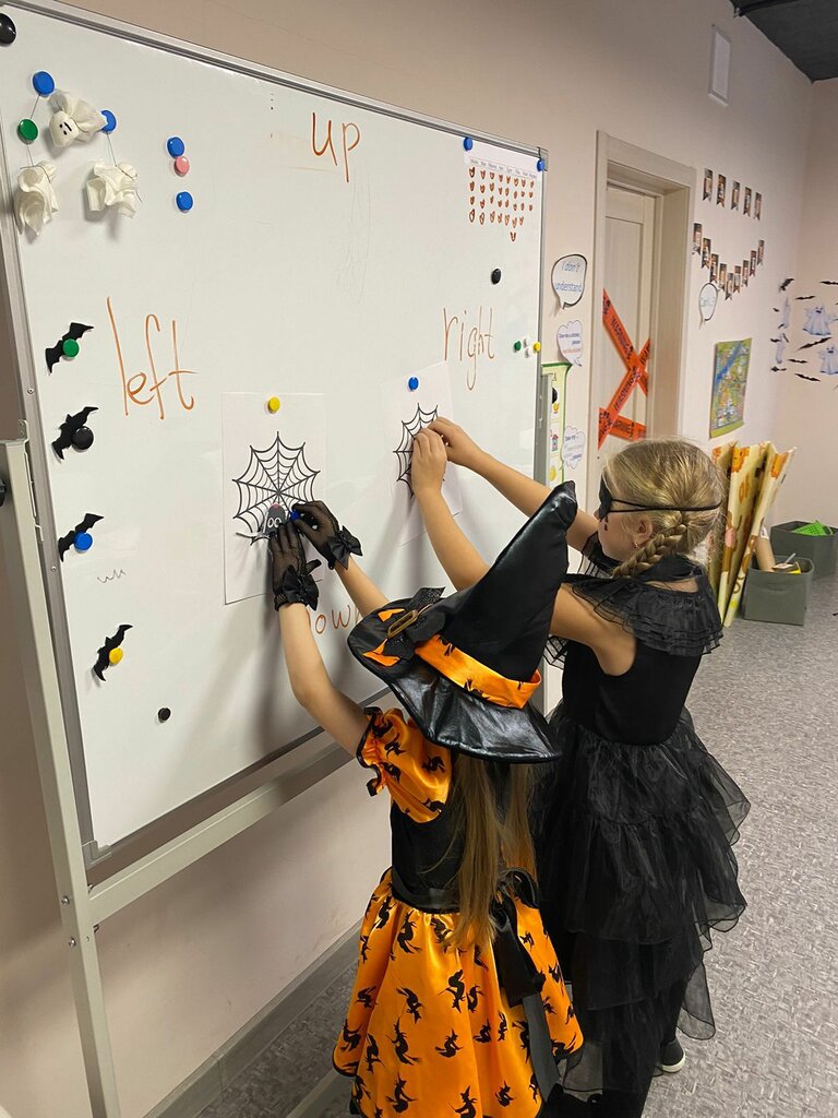 Yabancı dil kursları Umnyj kot, Tver, foto