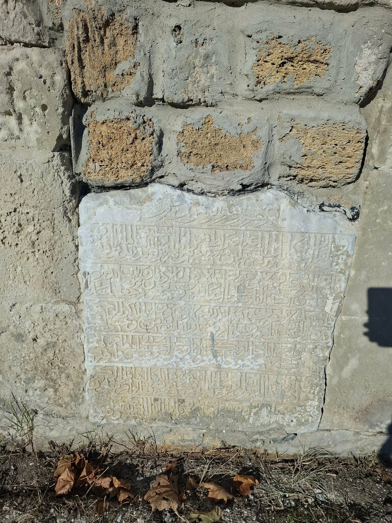 Ünlü kişilerin mezarları Усыпальница Дюрбе Ахмед-бея, Bahçesaray, foto