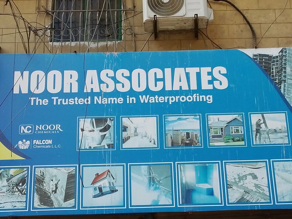 Boya ve cila malzemeleri üretim ve satış yerleri Noor associates, Karaçi, foto