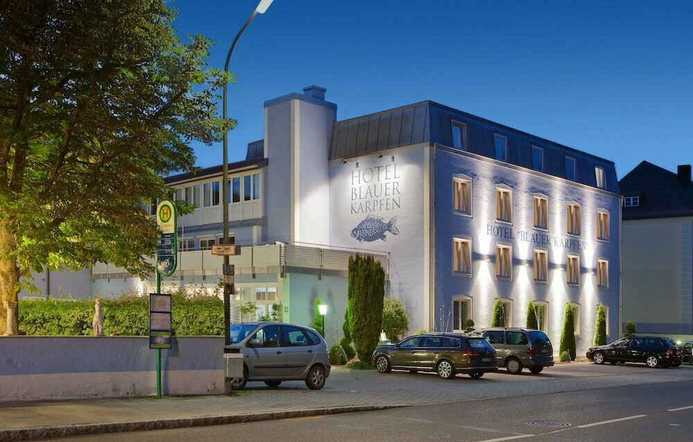 Otel Hotel Blauer Karpfen, Bavyera, foto