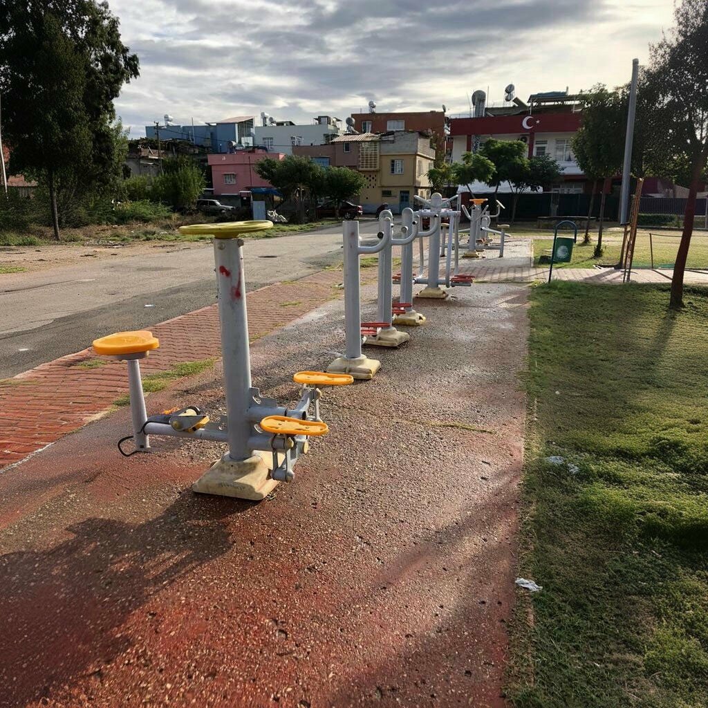 Kültür ve eğlence parkları Barış Mahallesi 3 Nolu Çocuk ve Dinlenme Parkı, Adana, foto