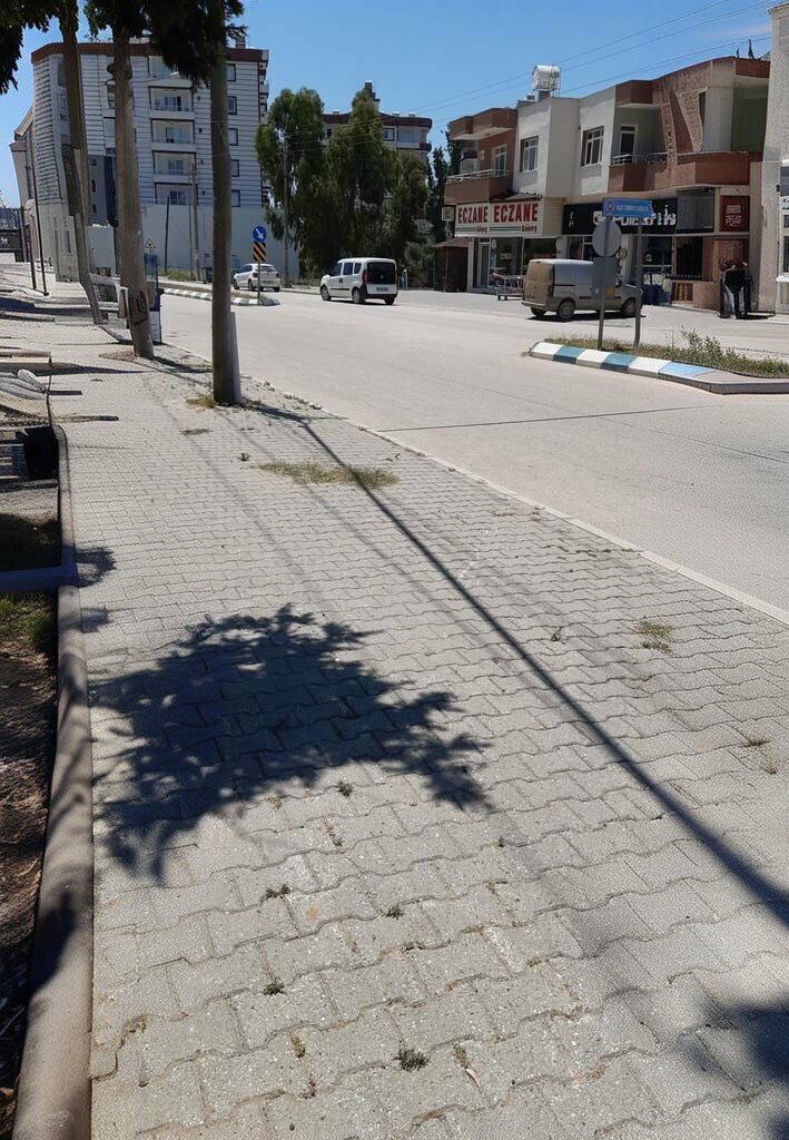 Eczaneler Güneş Eczanesi, Yumurtalık, foto