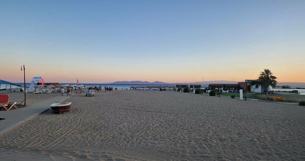 Kafe Kiliç Beach Cafe, Dünya, foto