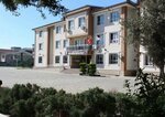 Seferihisar Necat Hepkon Anadolu Lisesi (İzmir, Seferihisar, Hıdırlık Mah., 80/2 Sok., 4), lise  Seferihisar'dan