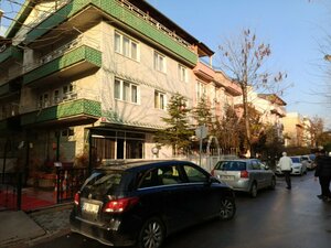 Red House Suit (Ankara, Yenimahalle, Şenol Cad., 20), otel  Ankara'dan