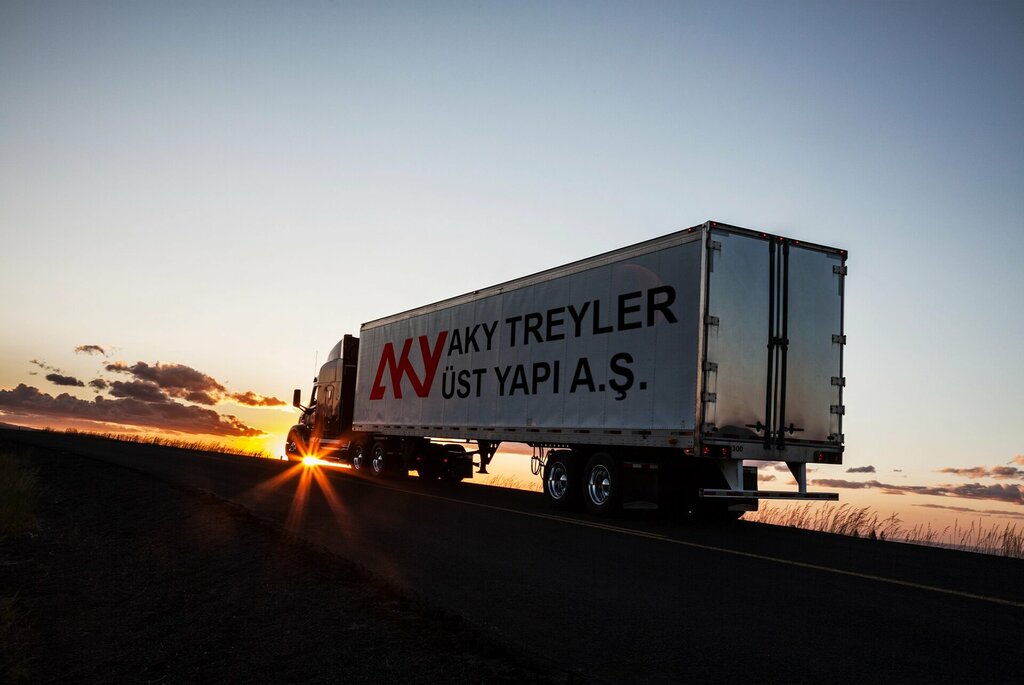Otomobil yedek parçaları Aky Treyler Üst Yapi, Konya, foto