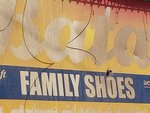 Family shoes (Abdul Hassan Isfahani Road No:A17), ayakkabı mağazaları  Karaçi'den