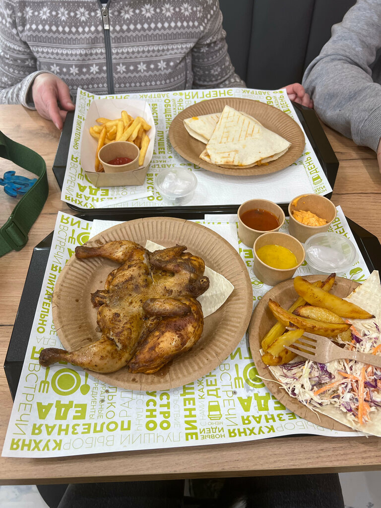 Kafe JoJo chicken, Almatı, foto