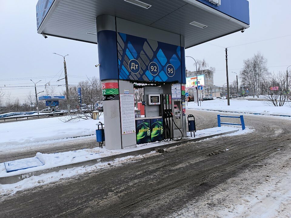 Benzin istasyonu Azs Terminal, Nijni Novgorod, foto