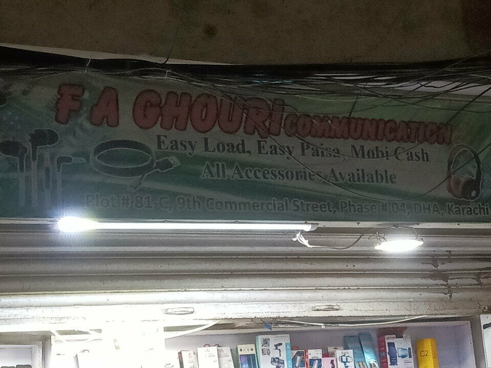 Cep telefonu ve aksesuarları satış mağazaları Fa ghouri, Karaçi, foto