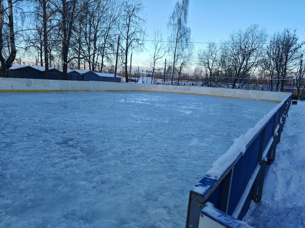 Buz pateni pistleri Ice rink, Saint‑Petersburg, foto