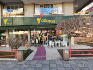 Club handmade Atölye & Cafe (Ankara, Çankaya, Konrad Adenauer Cad., 29A), kafe  Ankara'dan