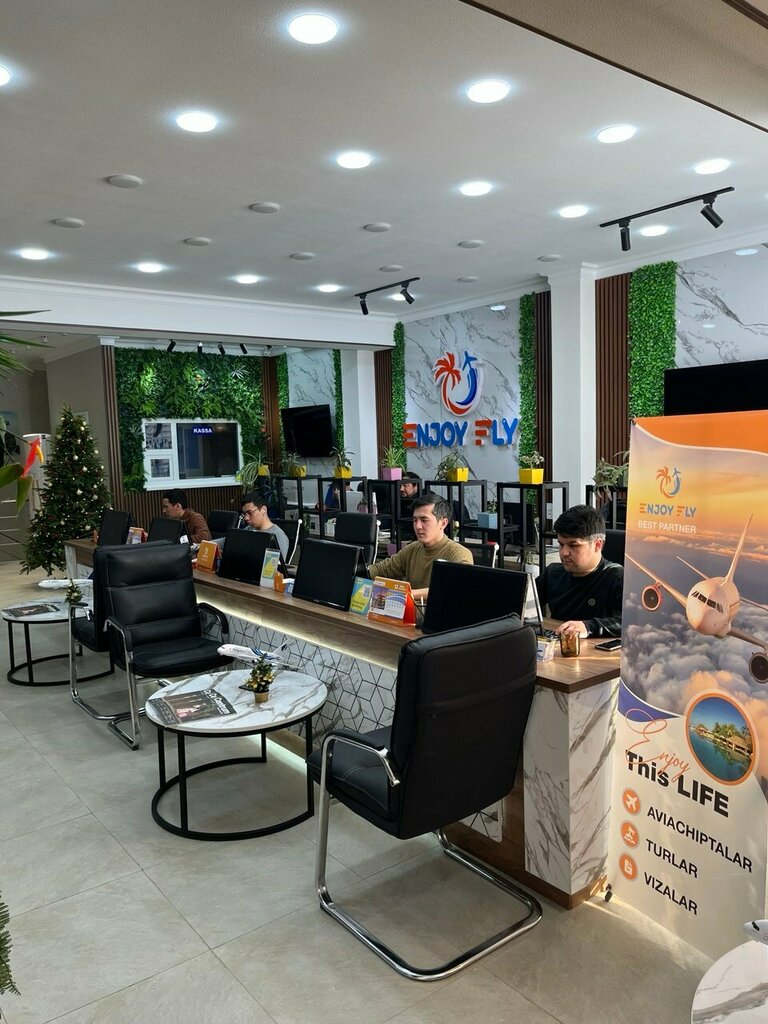 Seyahat acenteleri Enjoy Fly, Semerkant, foto