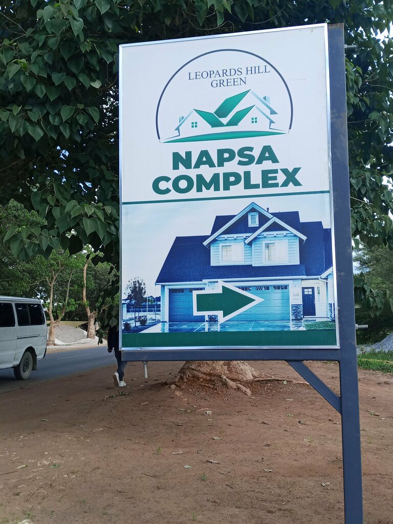 Konut blokları Napsa Housing Complex, Lusaka, foto