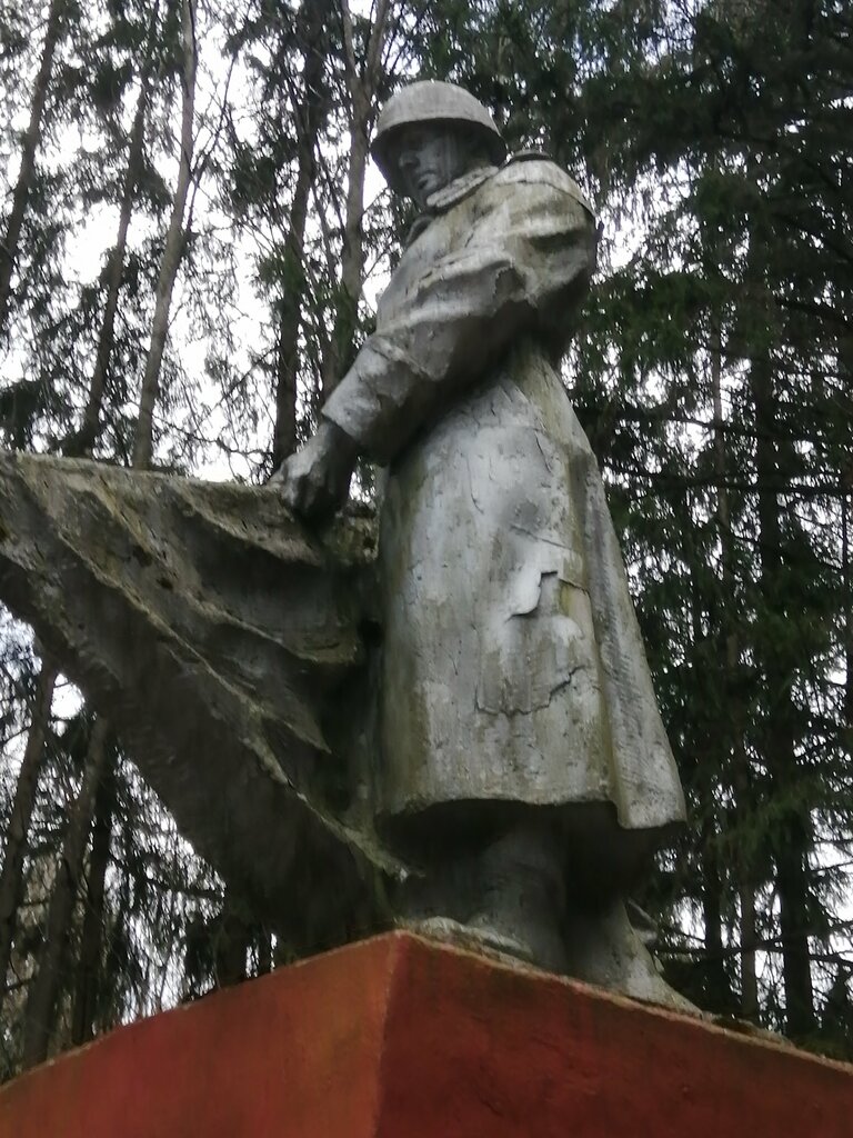 Anıt, heykel Братская могила, Mogiliovskaya oblastı, foto