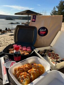 YobiDoyobi (Tagilstroyevskaya ulitsa No:6В), suşi restoranı  Nijni Tagil'den