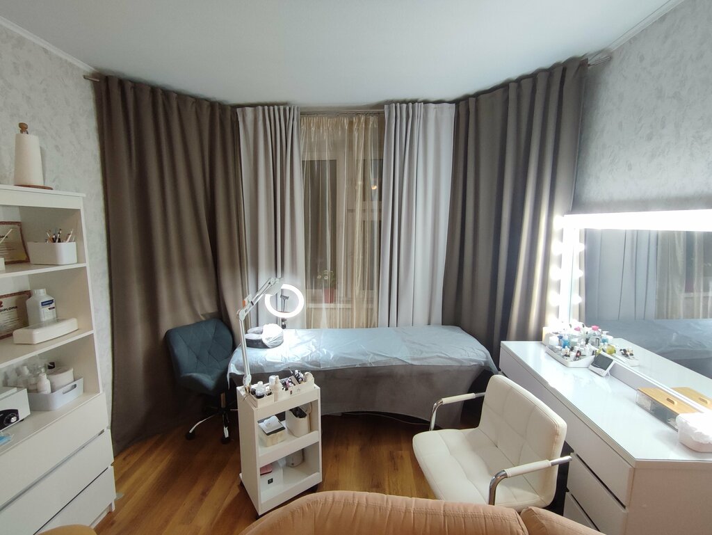 Kaş ve kirpik salonu Салон бровей и ресниц, Moskova, foto