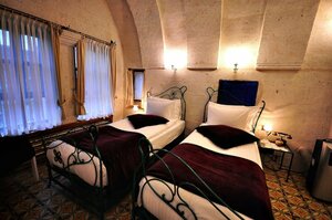 Tafoni Evleri (Nevşehir, Ürgüp, Ortahisar Beldesi, Ortahisar Beldesi), otel  Ürgüp'ten