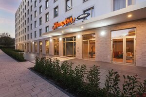 Hampton by Hilton Konstanz (Baden-Württemberg, Konstanz, Line-Eid-Straße, 9), otel  Baden‑Wurttemberg'den