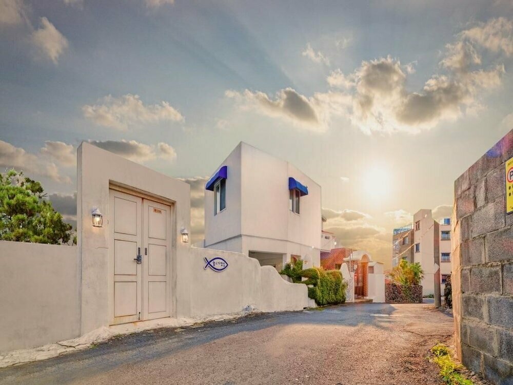 Konuk evi Jeje Fish Pension, Dünya, foto