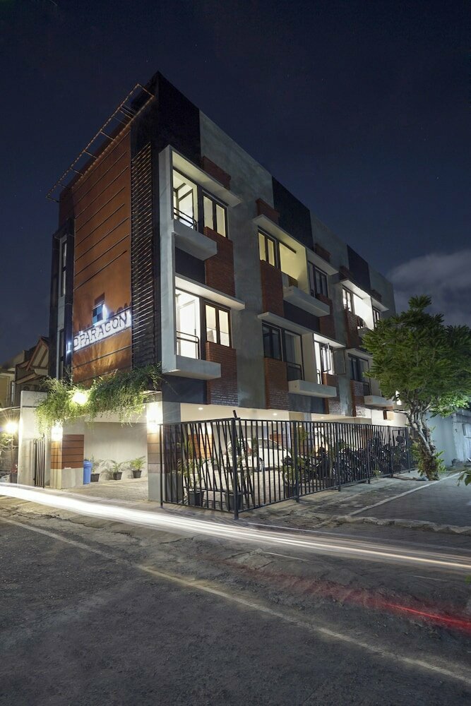 Otel Dparagon Kemuning - Campus Accommodation, Dünya, foto