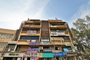 Treebo Trend Shree Krishna Palace (State of Gujarat, Ahmedabad, Bodakadev), otel  Ahmadabad'dan