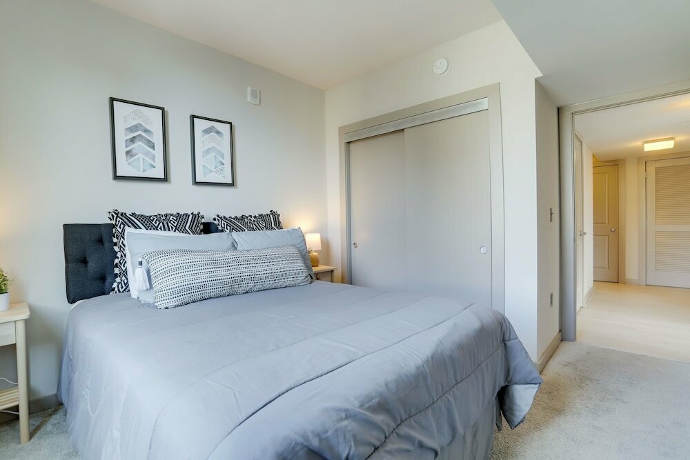 Otel Trendy n Exclusive Apto at Crystal City, Arlington, foto