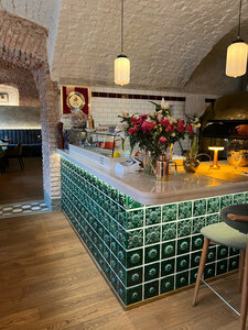 Mama Roma (Admiralteyskiy Avenue No:10), restoran  Saint‑Petersburg'dan