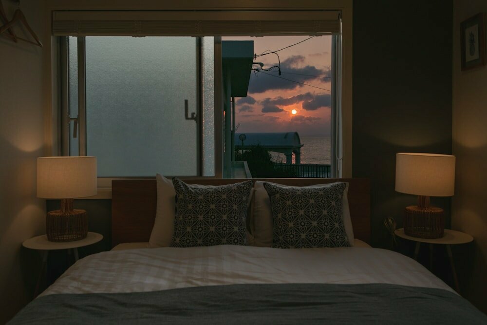 Otel Sunset Breeze Chatan, , foto