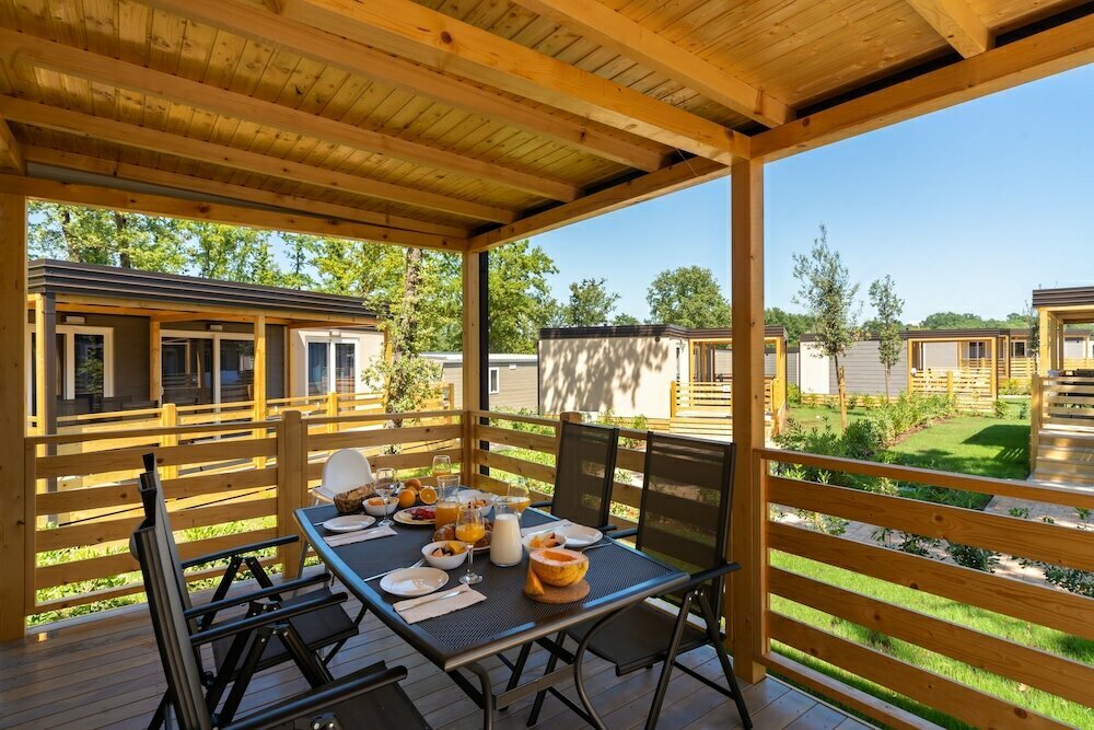 Otel Mediteran Mobile Homes Camping Park Umag, Dünya, foto