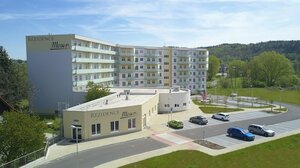 Rezidence Moser Apartments (Karlovarský kraj, Karlovy Vary, Chebská třída), otel  Karlovy Vary'den