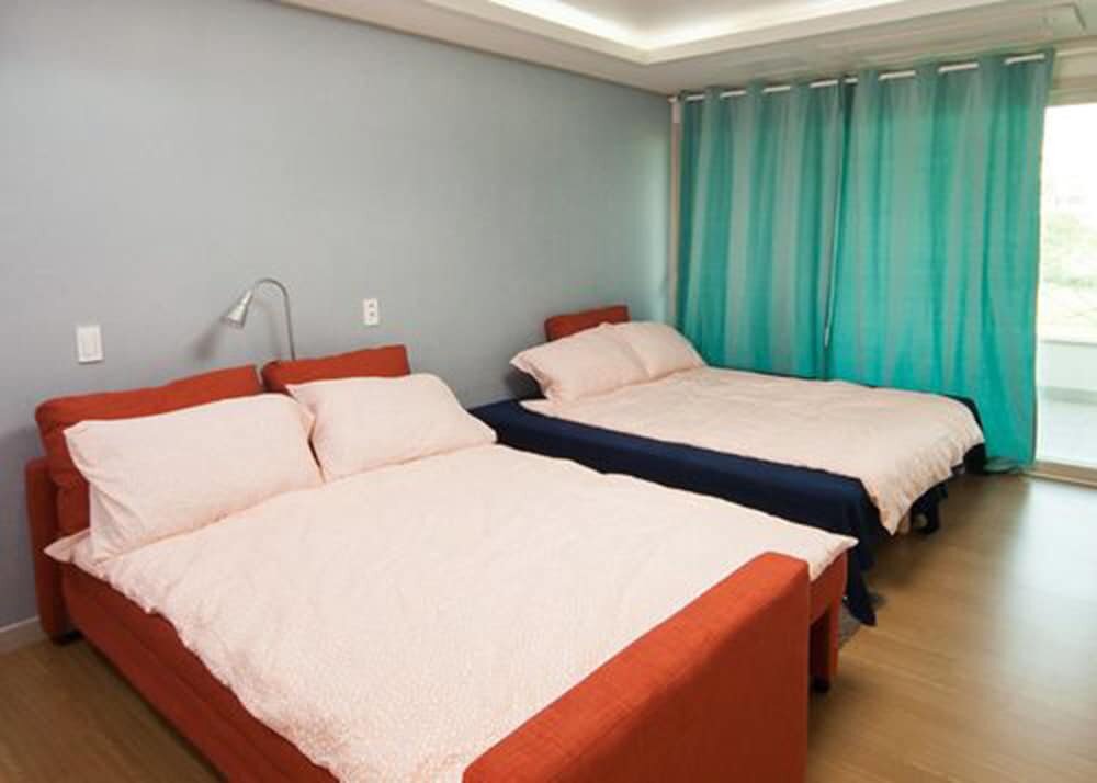 Otel Ara Stay Pension, Chjechju, foto