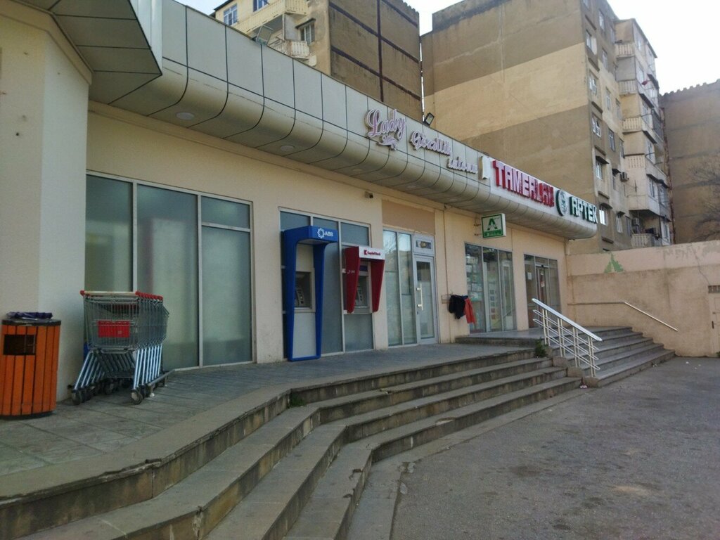 ATM'ler ABB, Bakü, foto