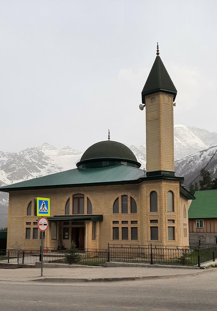 Cami Мечеть имени имама Зулькарная Тилова, Kabardino‑Balkarya, foto