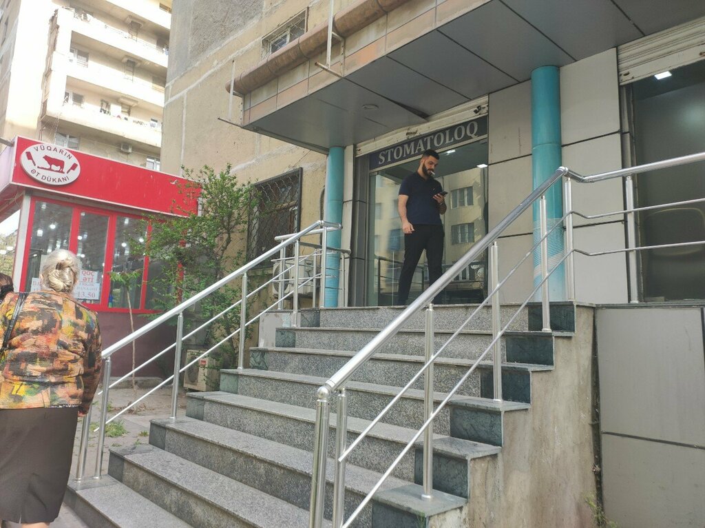 Özel ağız ve diş sağlığı klinikleri ve muayenehaneleri Stomatoloq, Bakü, foto