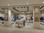 Dolce & Gabbana (Bolshaya Konyushennaya Street No:21-23), çocuk giyim mağazaları  Saint‑Petersburg'dan