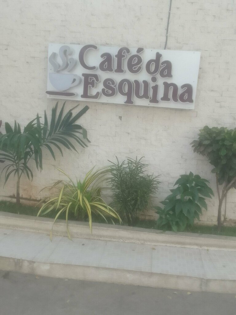 Kafe Café da esquina, Loanda, foto