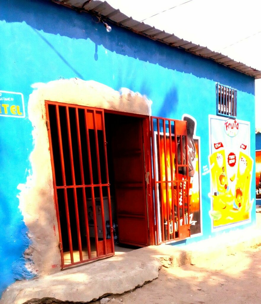 Kafe Fruta, Loanda, foto