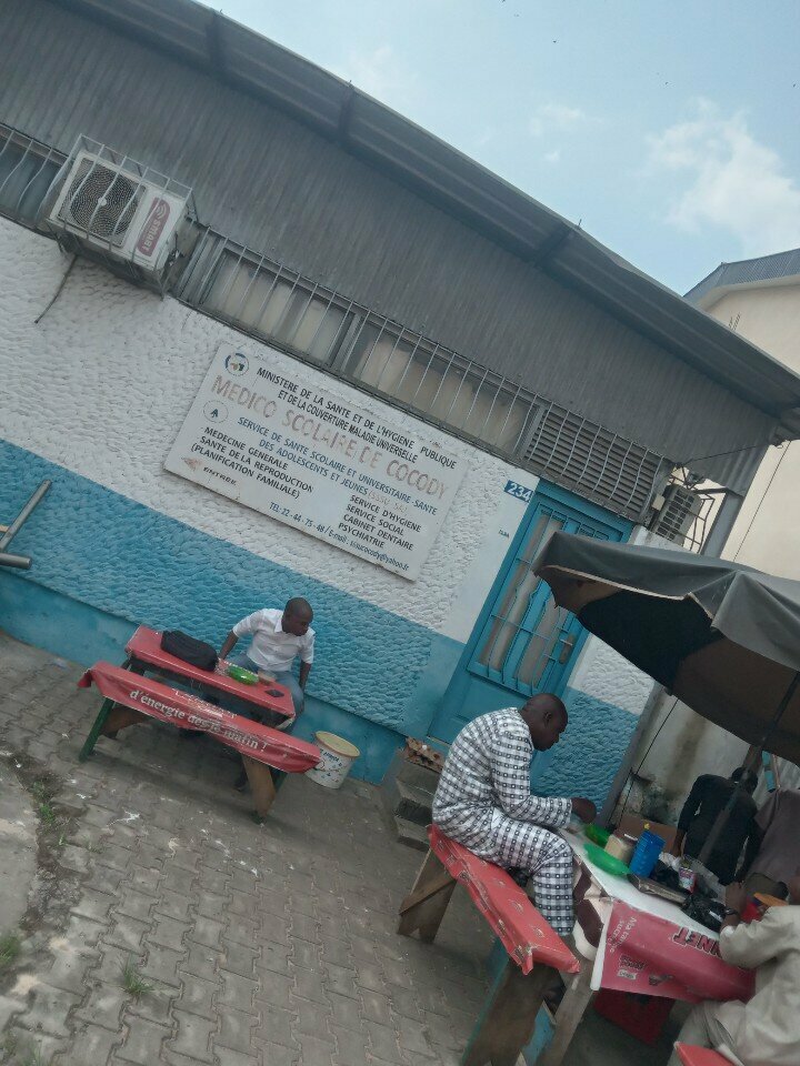 Hastaneler School Medical Center, Abican, foto