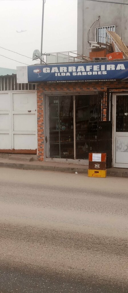 Alkollü içecekler Mini mercado, Loanda, foto