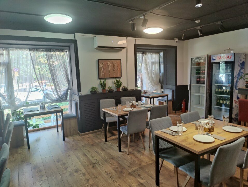 Kafe Pabi Muri, Almatı, foto