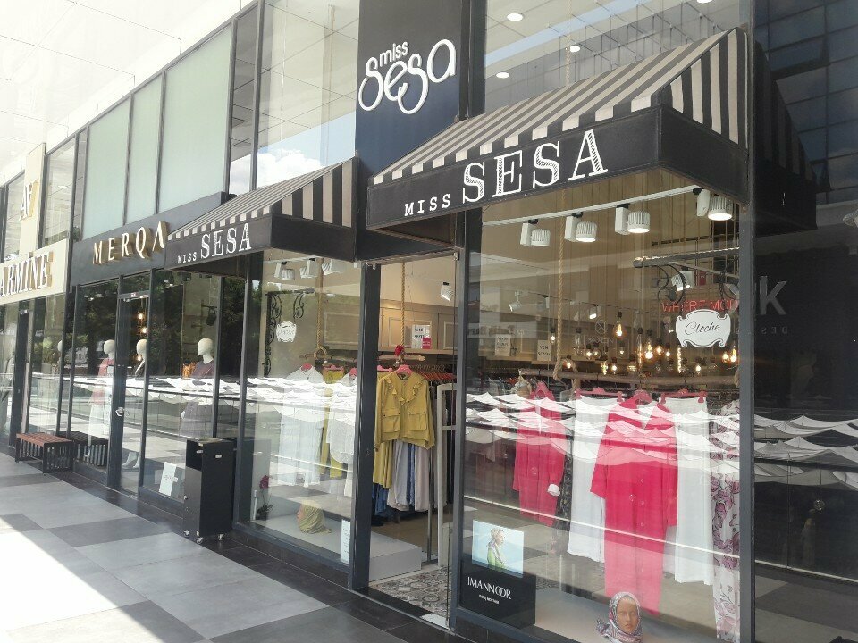 Giyim mağazası Mıss sesa, İstanbul, foto