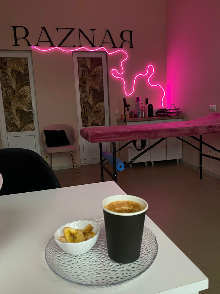 Güzellik salonu RaznaЯ, Krasnodar, foto