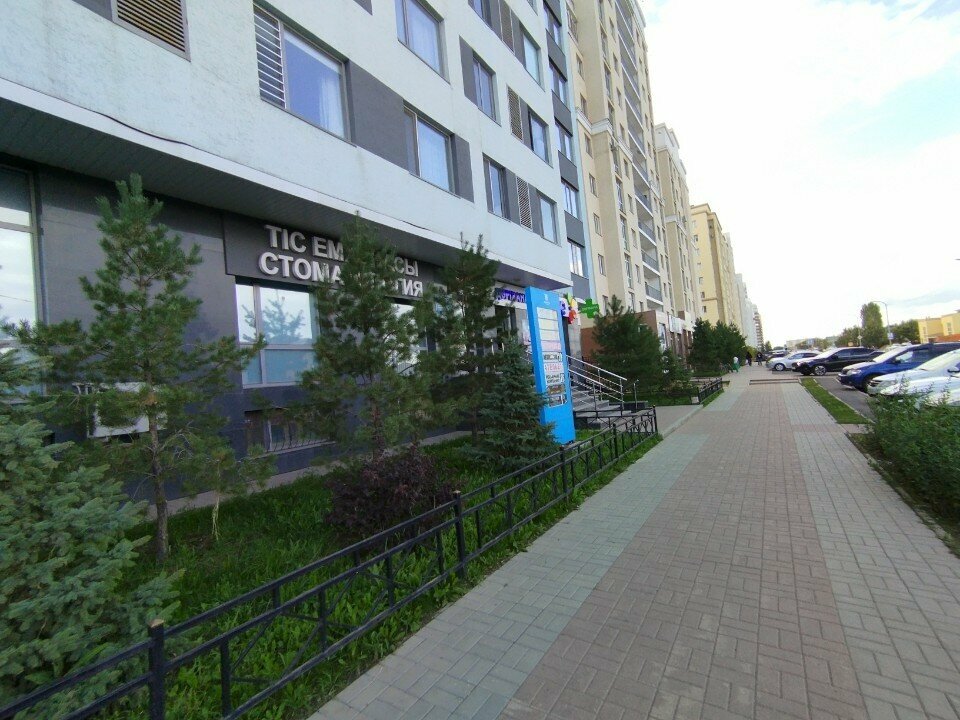 Özel ağız ve diş sağlığı klinikleri ve muayenehaneleri Dental clinics, Astana, foto