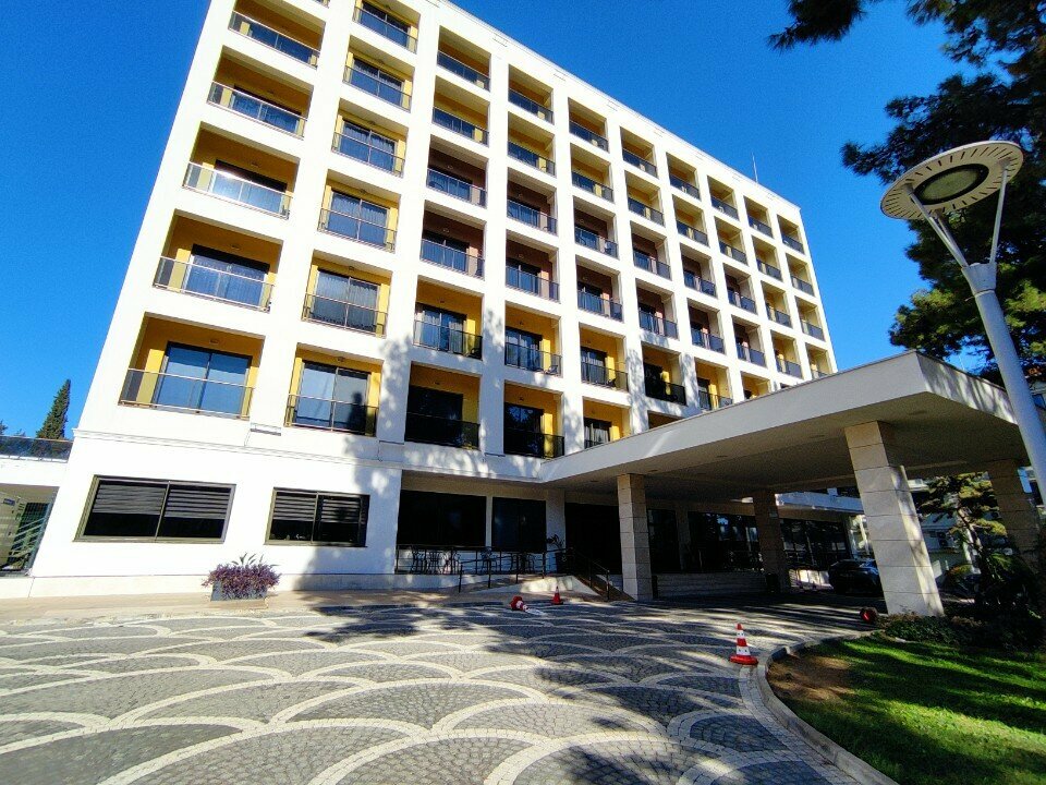 Belediye ve kamu hizmetleri merkezi Antalya Orman İşletme Müdürlüğü Misafirhanesi, Antalya, foto